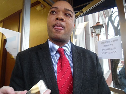 Memphis Flyer | Chairman Carson Bows to Demands of Democratic Party ...