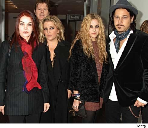 Memphis Flyer | Presley Clan Hits Led Zep Concert